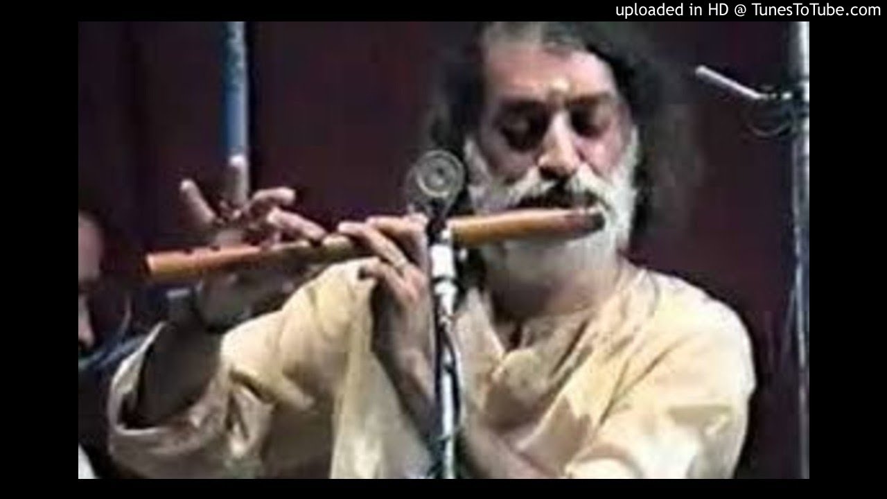 KS Gopalakrishnan- Ragam Tanam Pallavi- Brindavanasaranaga- Flute - YouTube