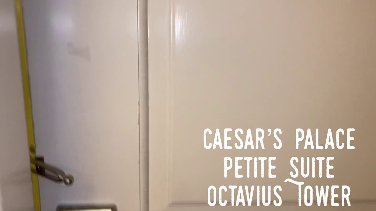 Caesars Palace Petite Suite - Octavius Tower Room Tour December 2020 ...