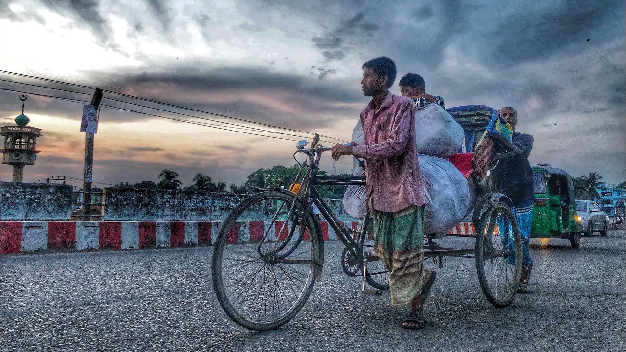 Road life Bangladesh || Such a wonderful day || Evening Vibes| #uma_soraisam #roadlife # ...