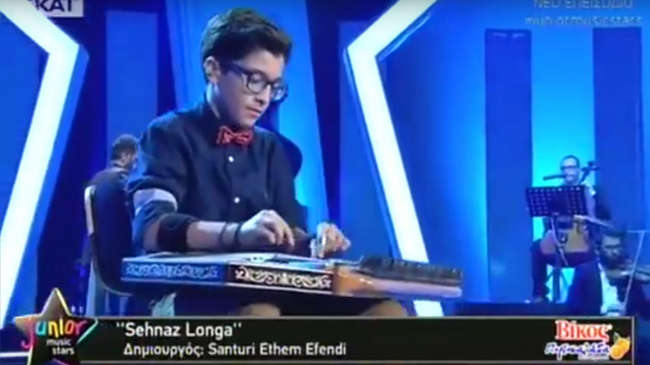 Σπύρος - Sehnaz Longa | Ημιτελικός | Junior Music School - YouTube