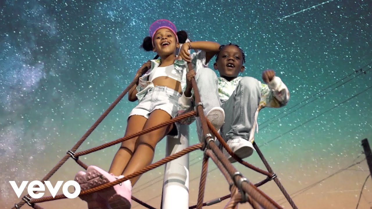 Cali Sadé - Starburst Remix feat. Super Siah (Official Music Video ...