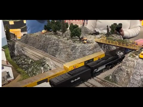 The Great Scale Model Train Show in Timonium every train layout - YouTube