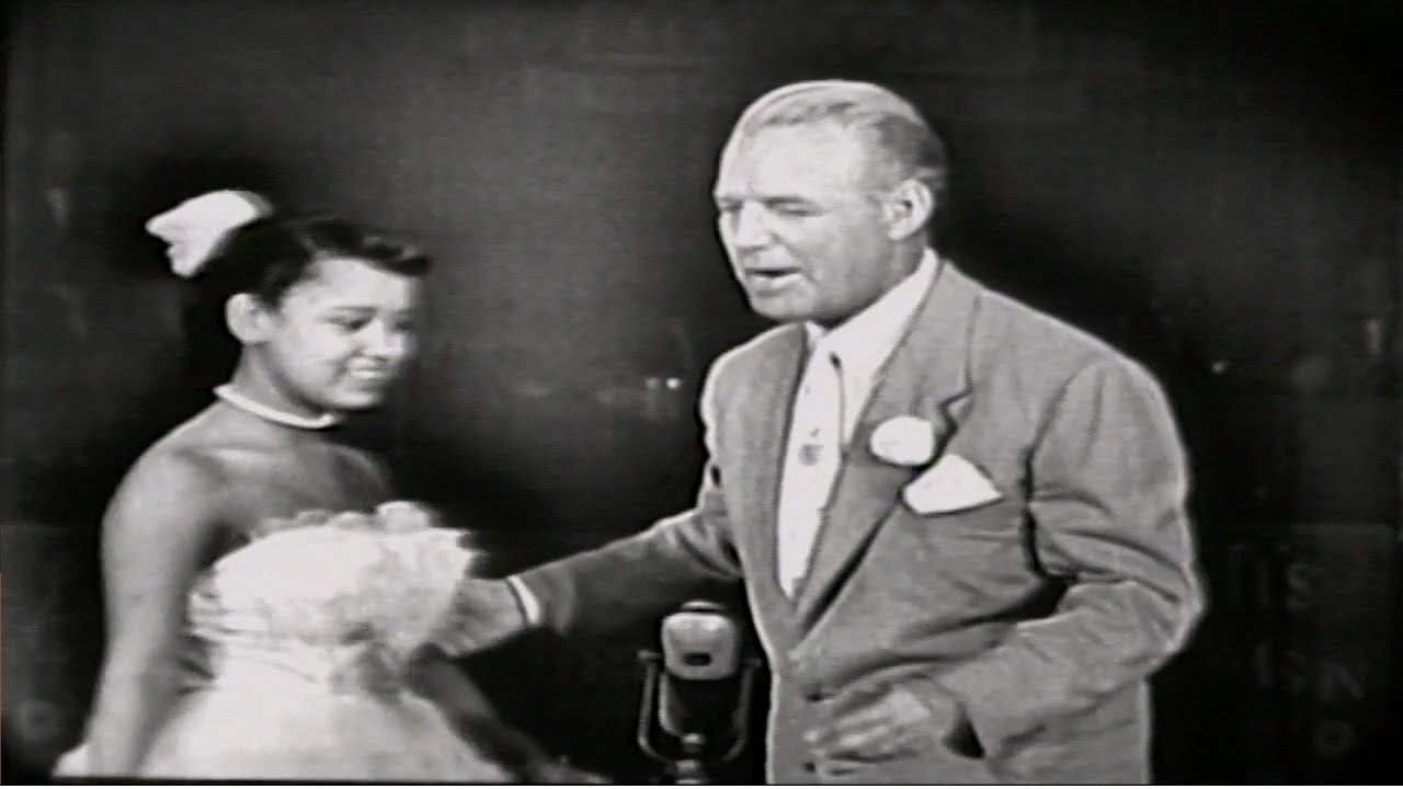 Joan Proctor Performing "Tweedlee Dee" on Horace Heidt's Swift Show ...