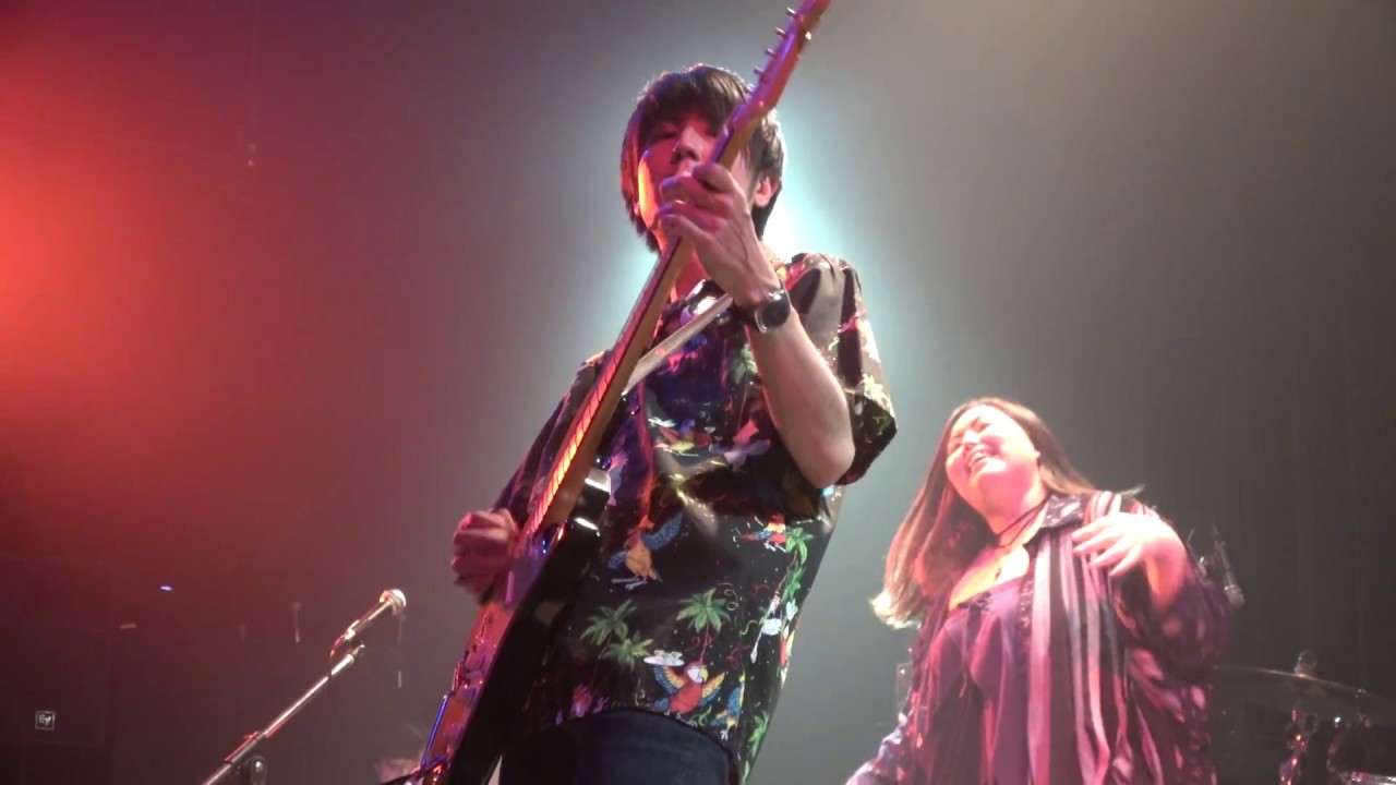 Mellow doux doux - YouTube