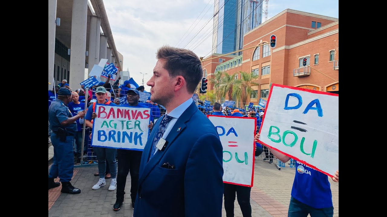 Cilliers Brink removed as Tshwane mayor - YouTube