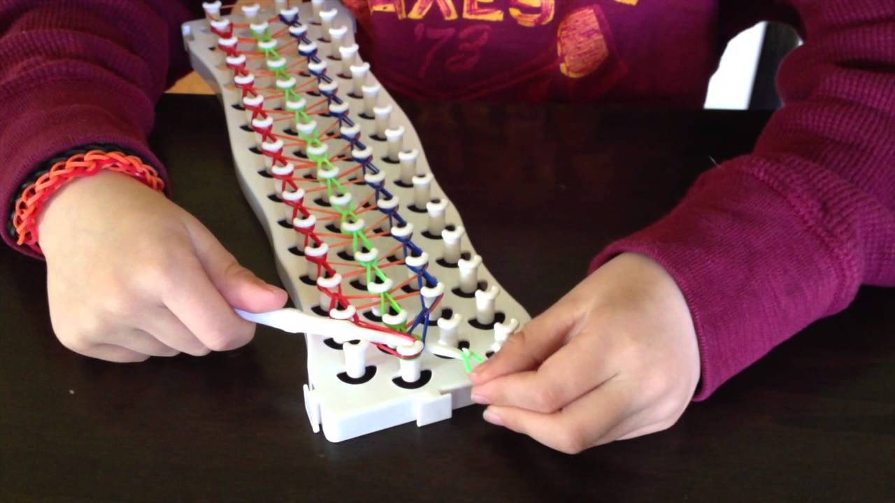 Graham's triple single fun loom bracelet tutorial - March 2014 - YouTube