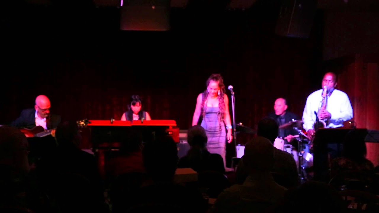 "kiss kiss bang bang" the secret agent band @ the sequoia room - YouTube