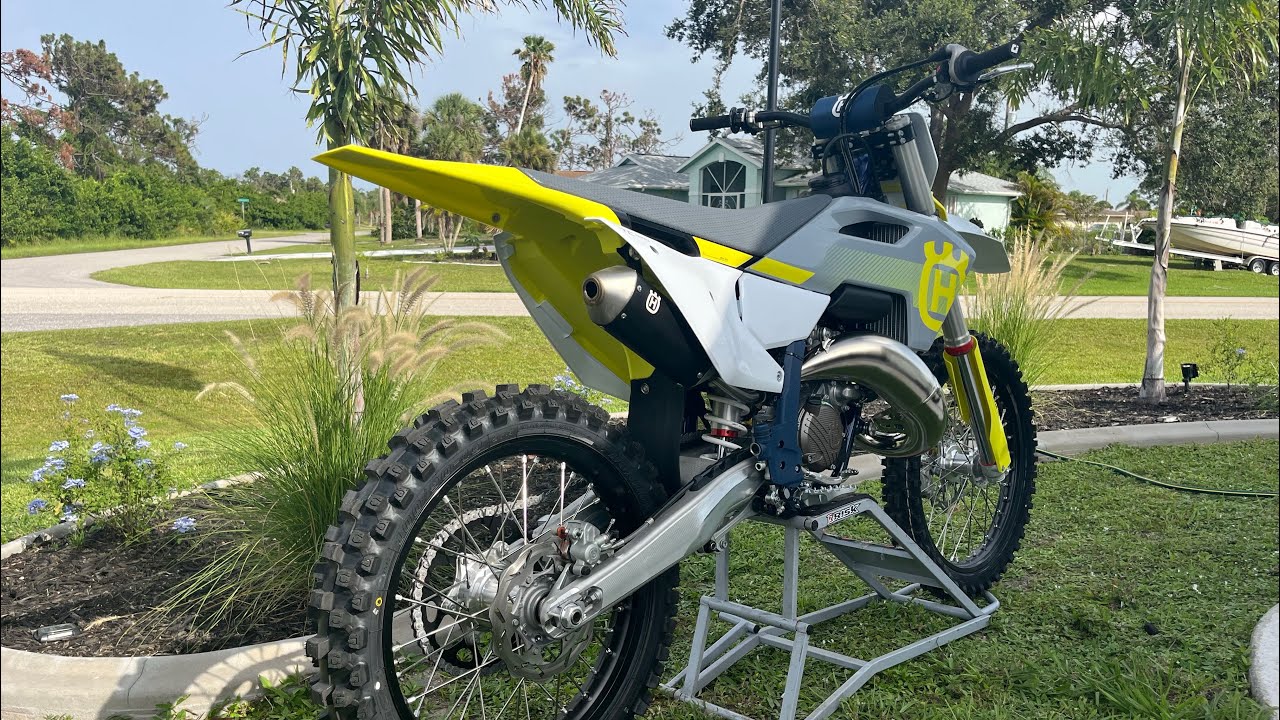 The all new 2024 Husqvarna TC 125 - YouTube