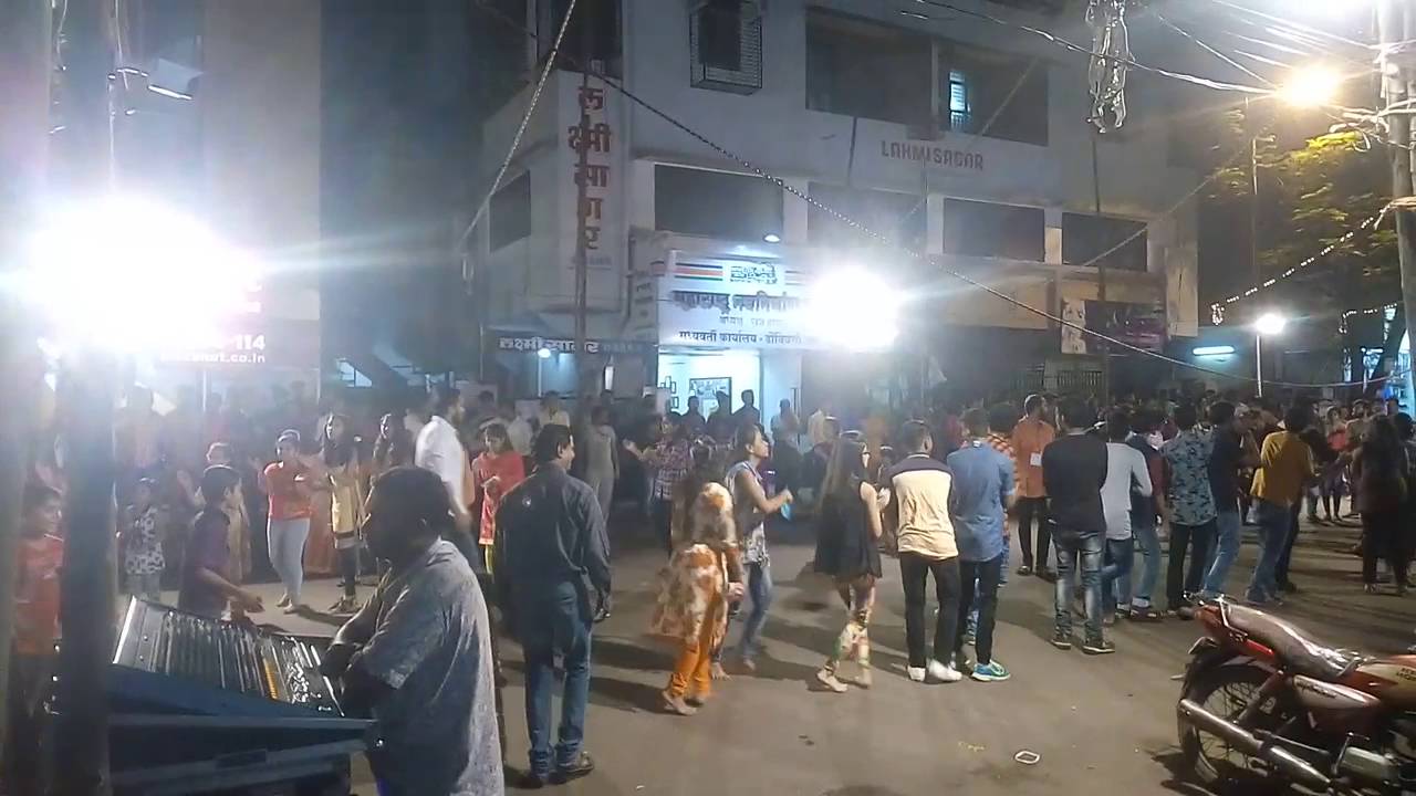 Phadke road navratri utsav dombivli - YouTube
