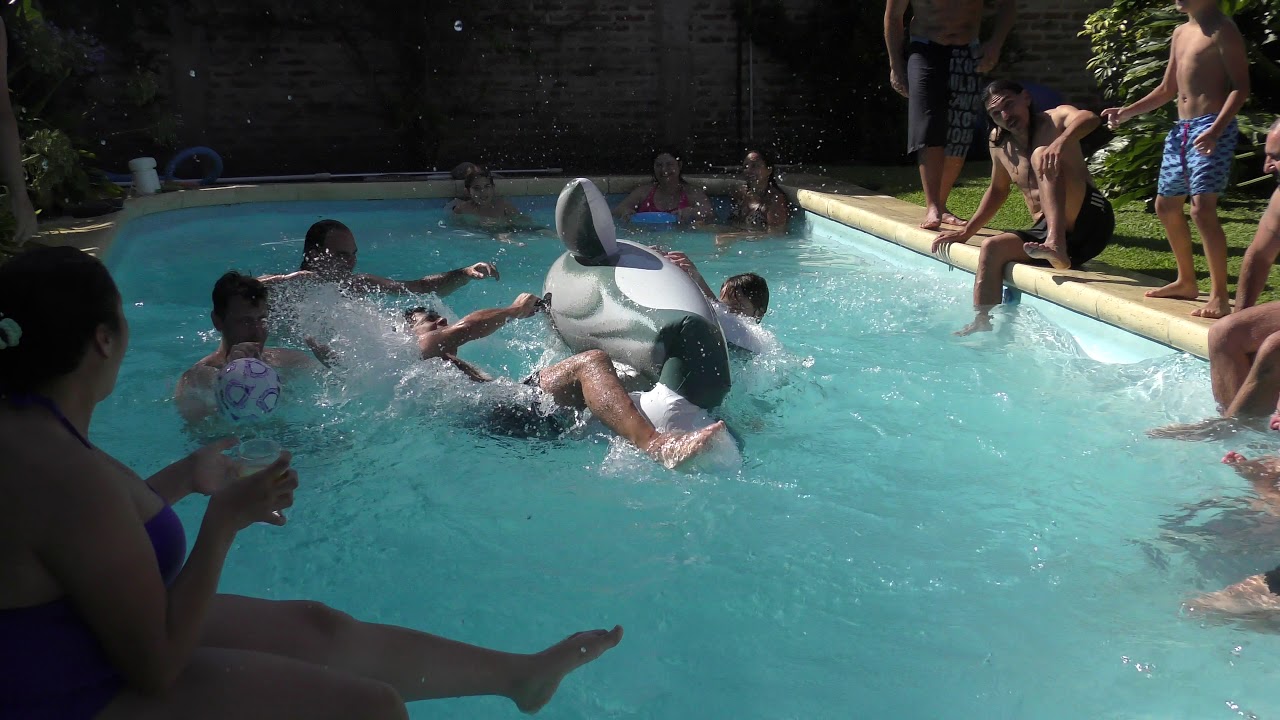 Desafio del delfin: Ricky - YouTube
