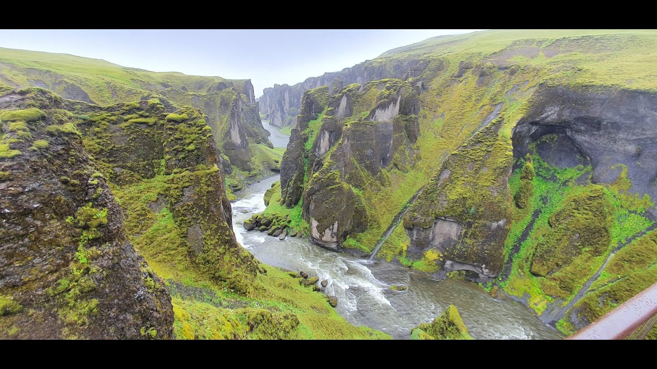 Fjaðrárgljúfur canyon (August 2020) - YouTube
