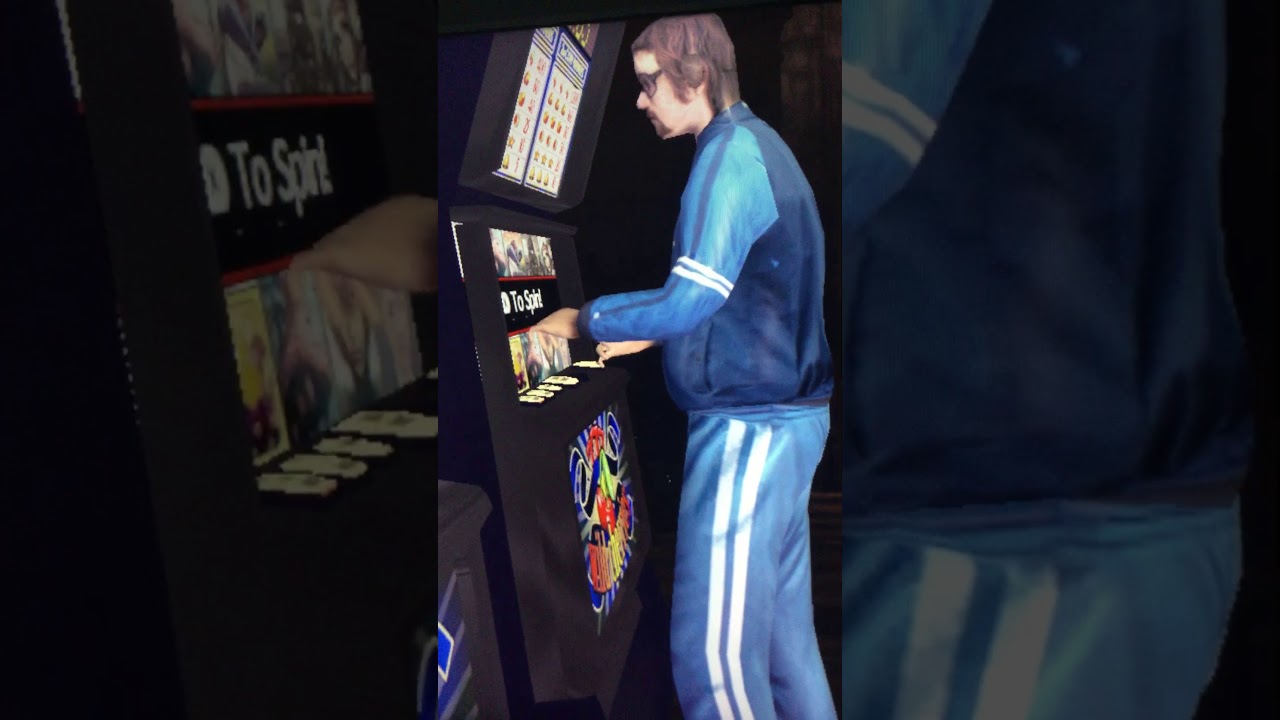 Molle playing arcade! Goat Simulator - YouTube