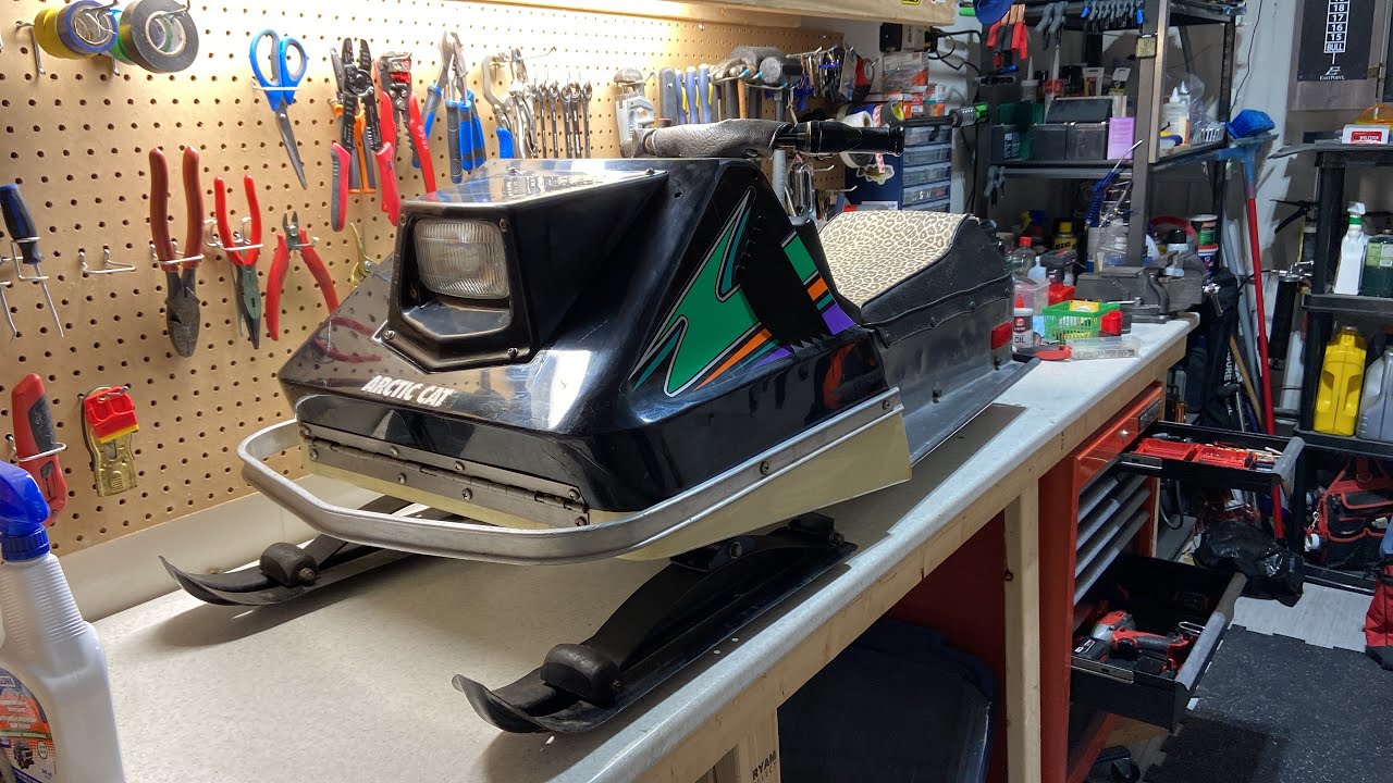 New fuel tank for the Kitty Cat Snowmobile - YouTube
