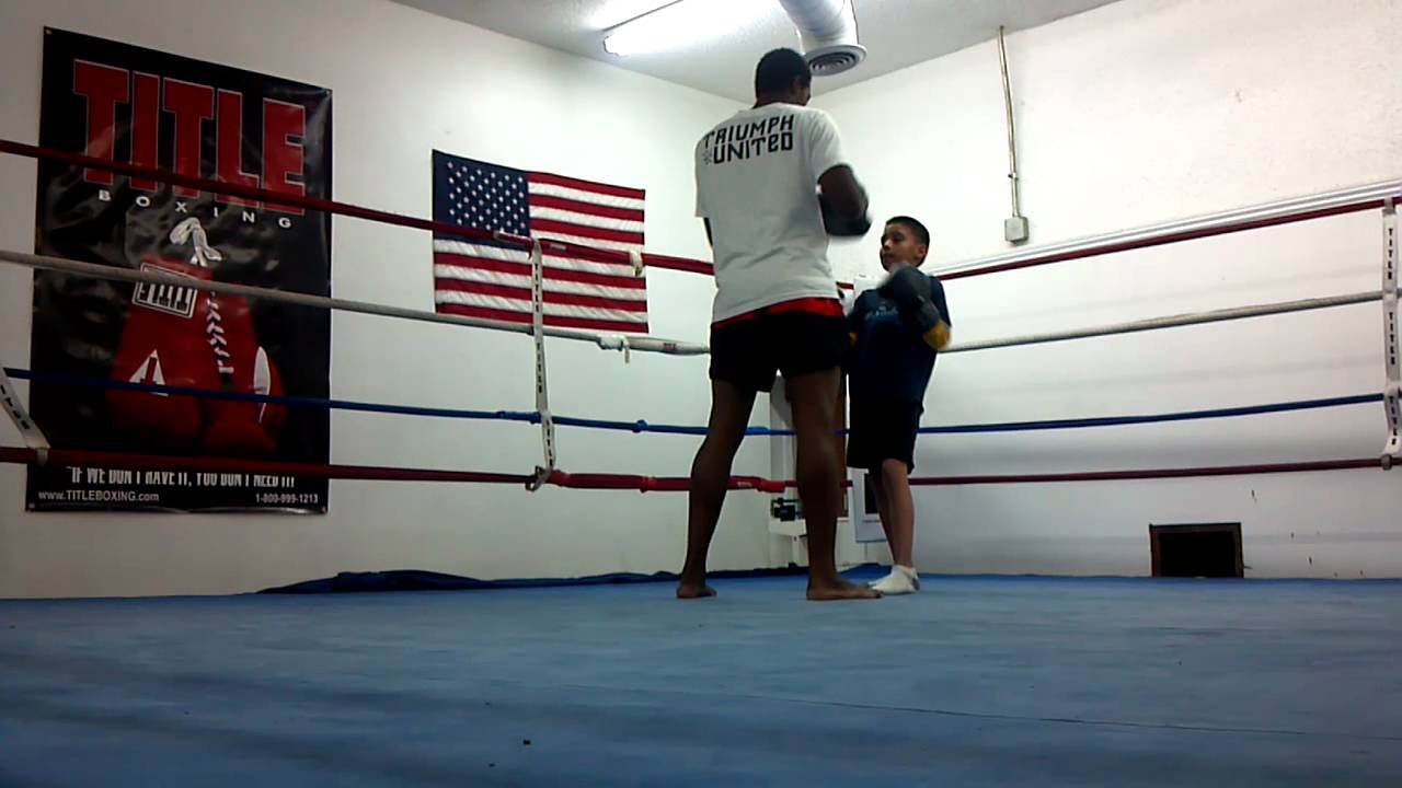 Josh Boxing workout.mp4 - YouTube