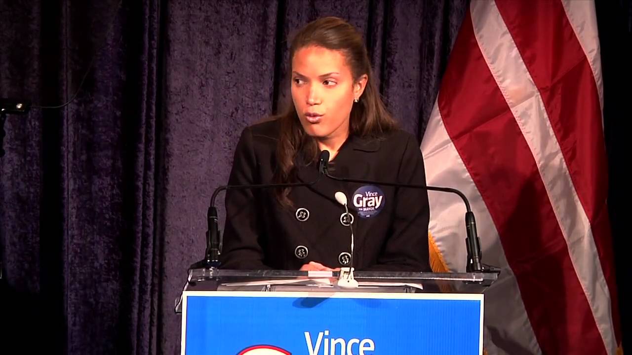 Jonice Gray Tucker introduces her father, Vince Gray - YouTube