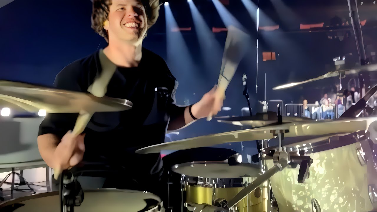 Dan McMurray - Pieces (Amanda Cook) [HD Quality] - YouTube