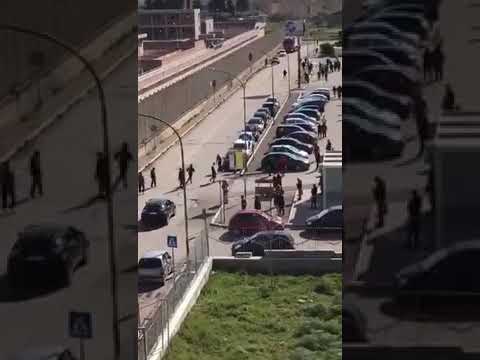 İtalya'da hapishanelerde koronavirüs isyanı ve firar