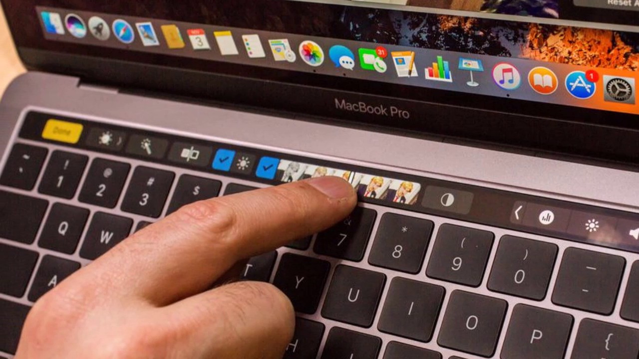 MacBook Pro Touch Bar Stuck Learn How To Unstick It YouTube macbook-pro-touch-bar-stuck-learn-how-to-unstick-it-youtube