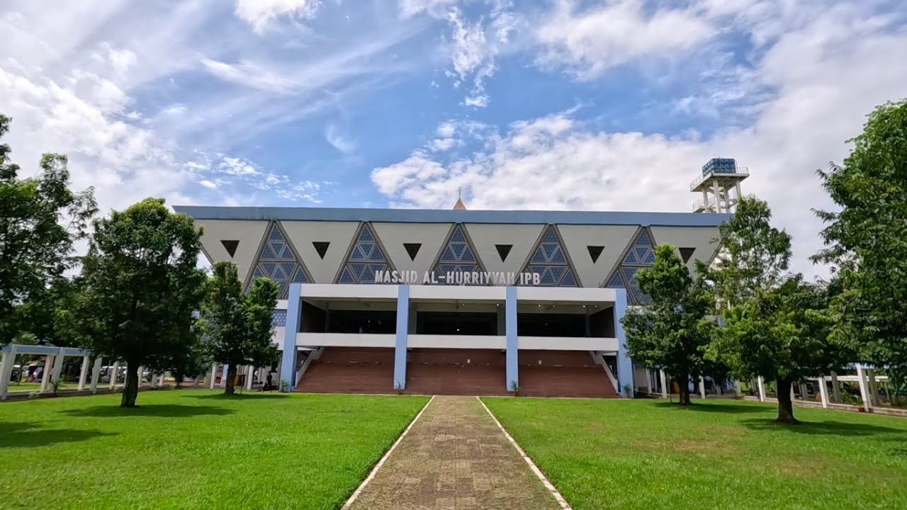 MASJID AL HURRIYYAH - IPB UNIVERSITY - YouTube
