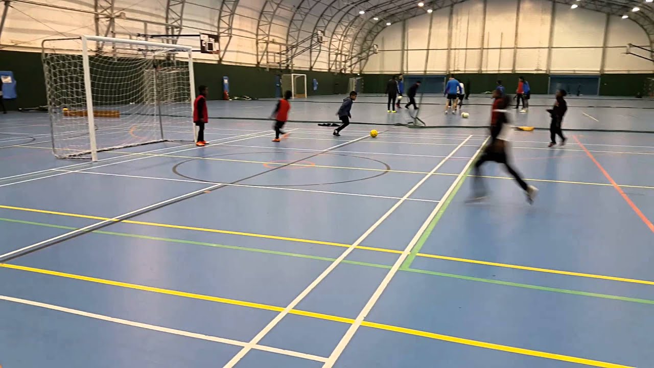 CM Futsal Academy U7s - YouTube