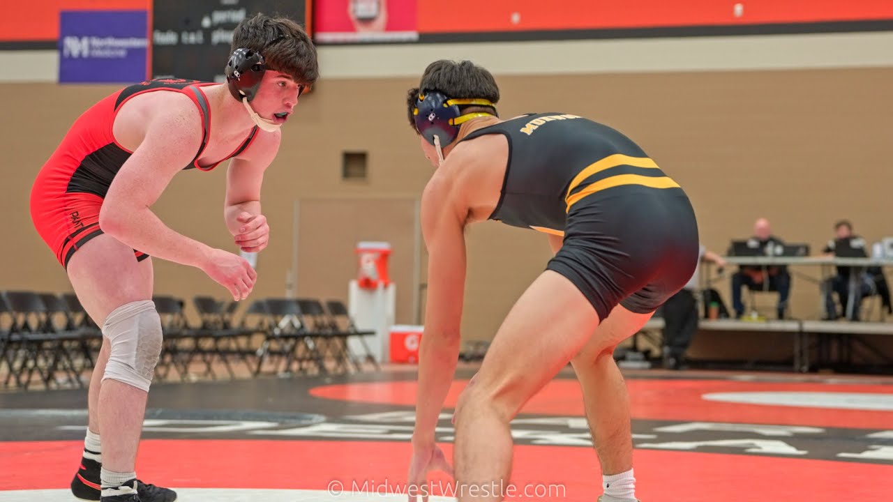 152 – Devin Lawrence {G} of Mukwonago WI vs. Cael Miller {R} of ...