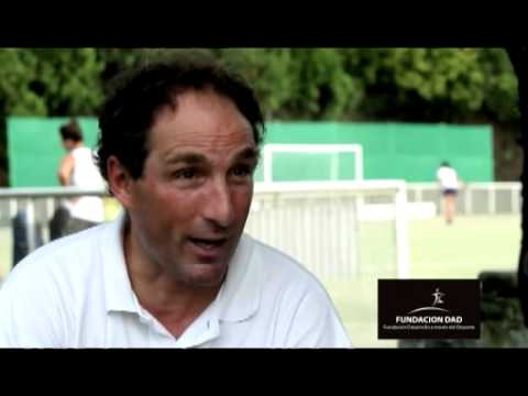 Deportistas DAD - Cacho Vigil - YouTube