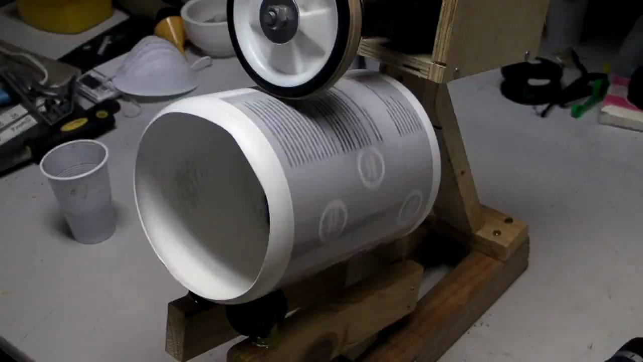 Homemade Bench Star Roller - YouTube