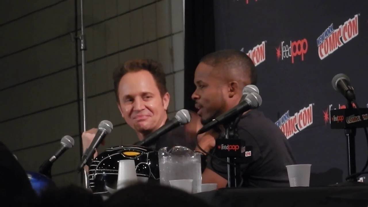 David Yost & Walter Jones FULL panel @ NYCC 2016 (Mighty Morphin Power ...