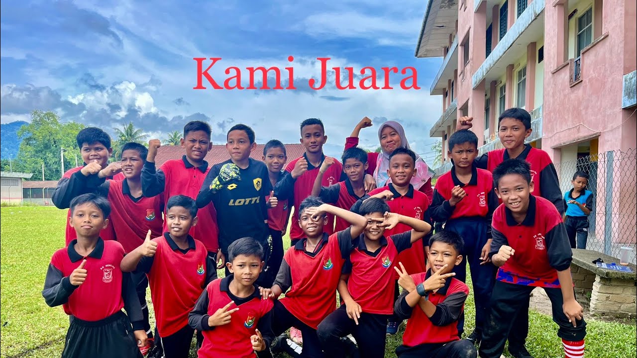 Rumah Merah Juara -Penalti 2-1 - YouTube