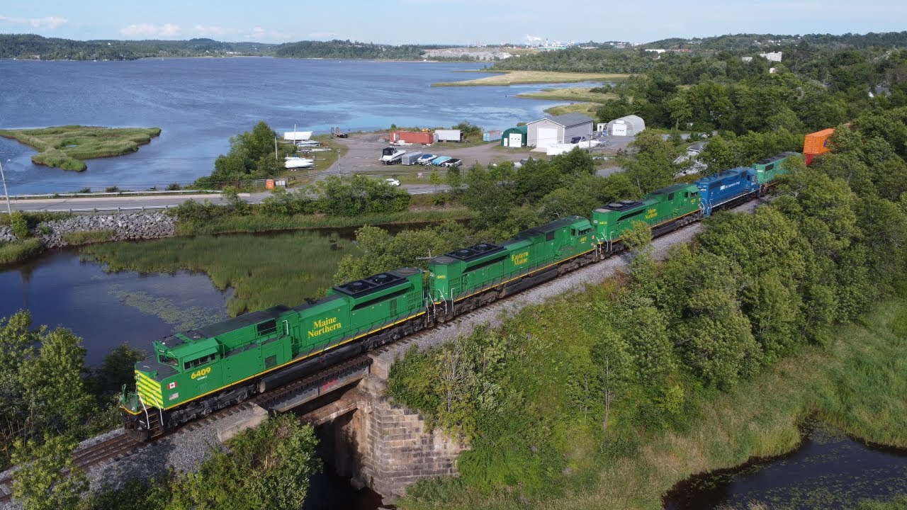 Awesome 4K Aerial View! Nice Lashup on Stack Train NBSR 121 at South Bay - Departing Saint John ...