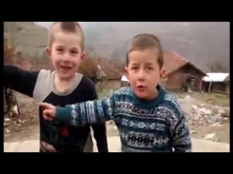 Böyle tatlı yol tarifi görülmedi. Gidiyon gidiyon gördün orda😂😂😂
