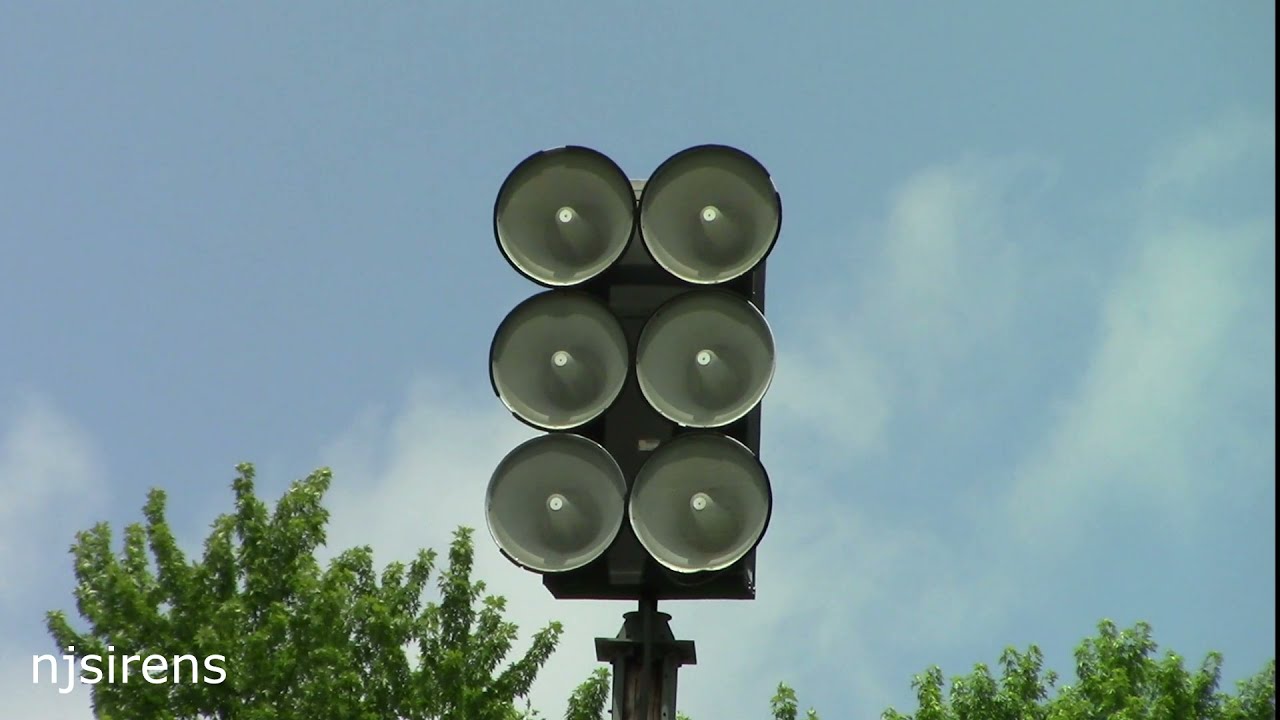 Federal Signal EOWS 612 - Forest Hills, PA - (All Signals) - YouTube