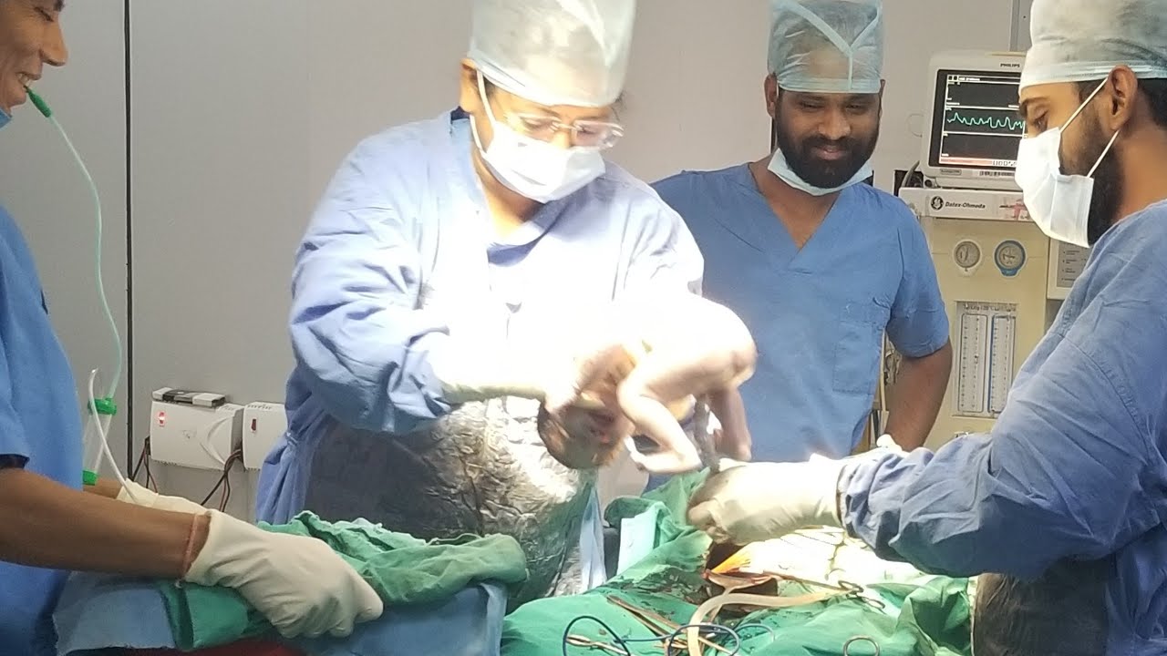 Dr. AMITA SAXENA is live! - YouTube