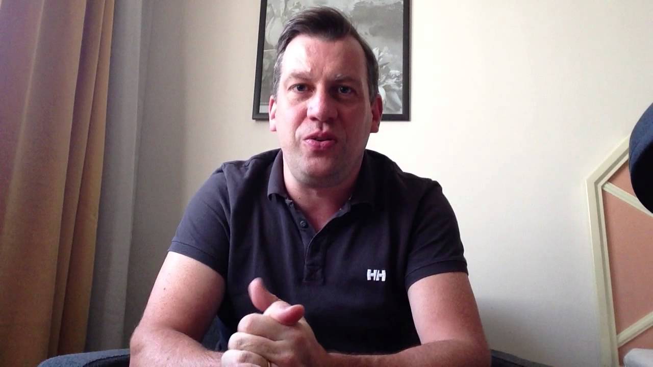 Rumon Gamba on Sibelius's original Symphony No.5 - YouTube