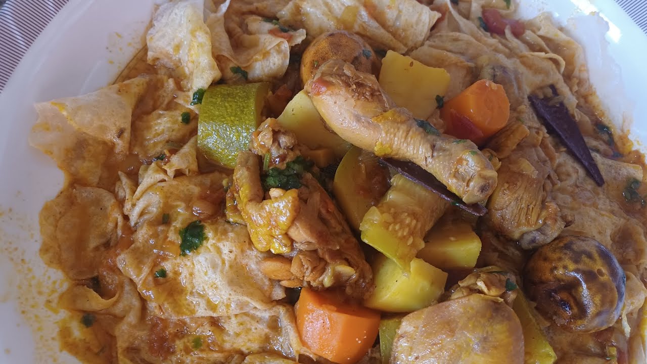 how to make thareed/fareed in arabic way/የተሪድ አሰራር #arabic food# ...