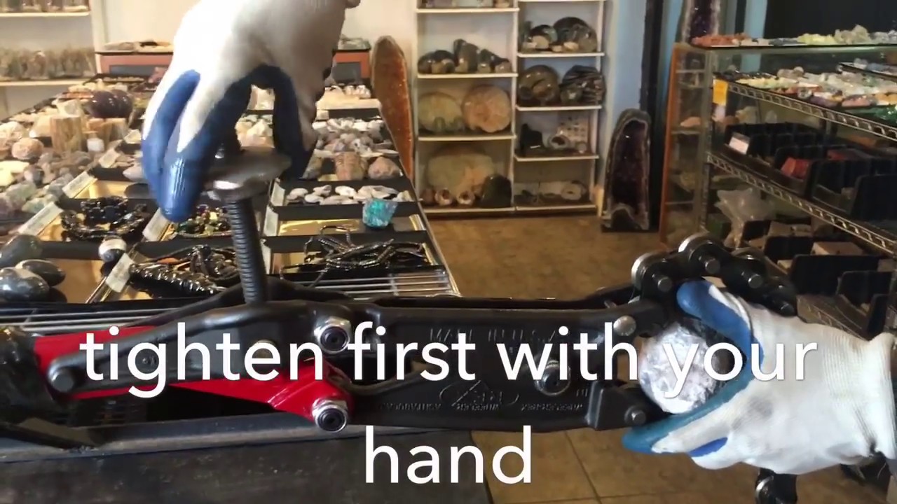 Geode Breaking Tool Video - YouTube