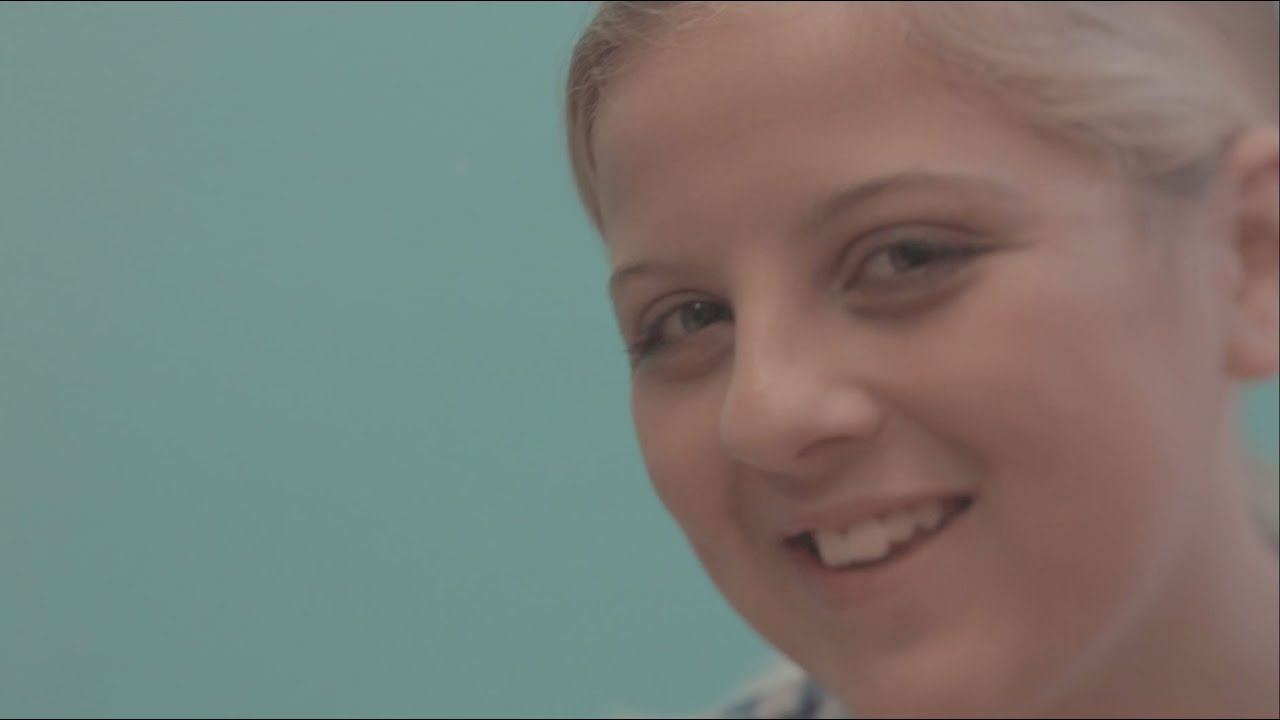 Elizabeth Cox - YouTube