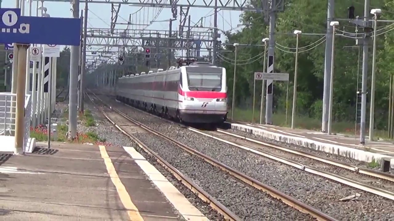 Locomotive Italiane : FS ETR 460 004 + 054 Trenitalia Pendolino - YouTube