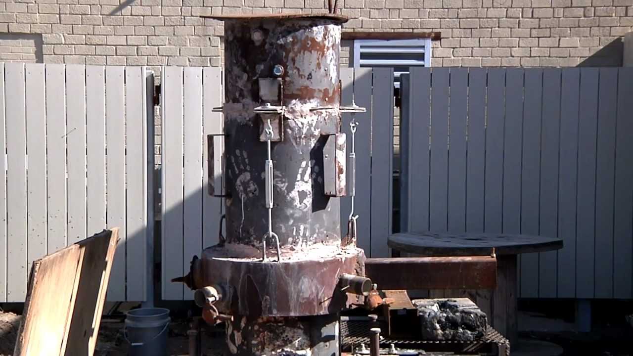 Iron Pouring Class for Sibley Day 2/24/12 - YouTube