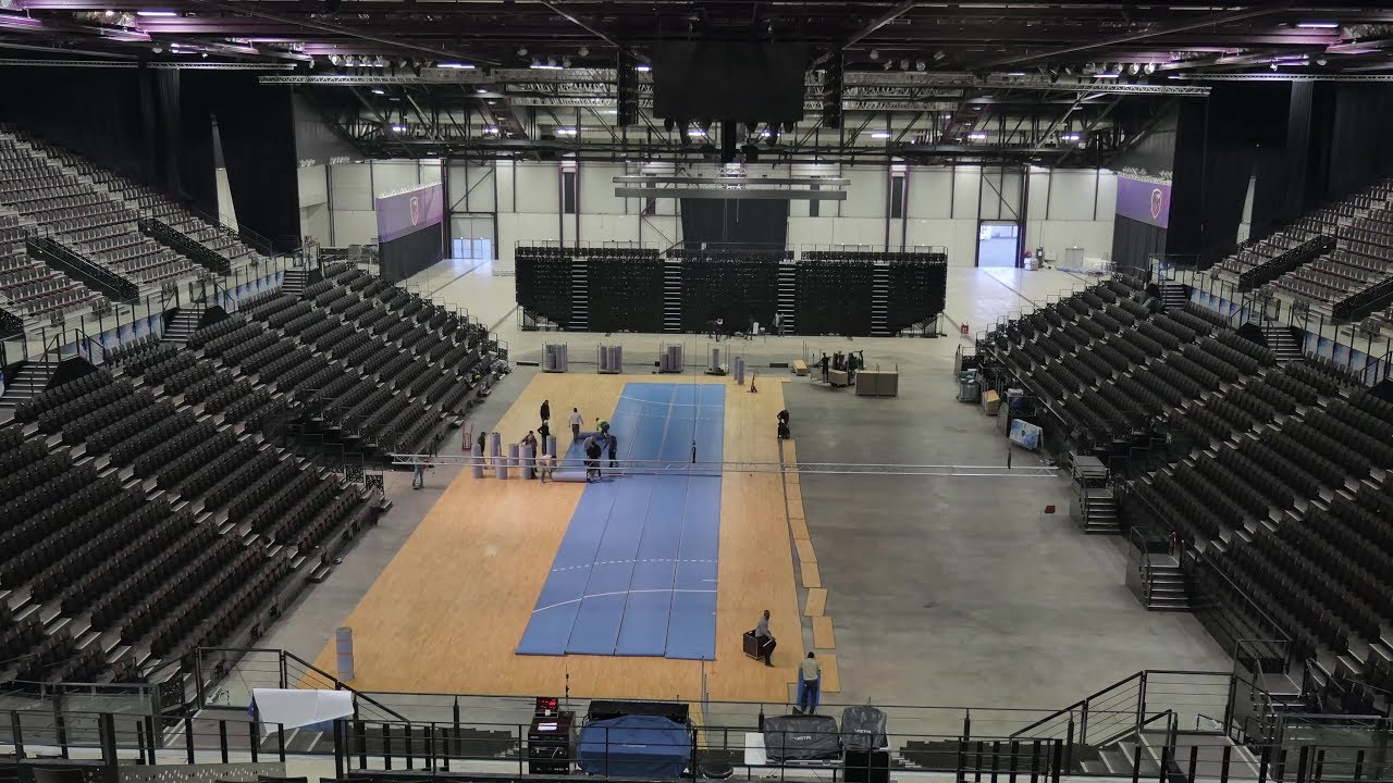 MHB : Teaser installation Arena pour le match contre le PSG - YouTube