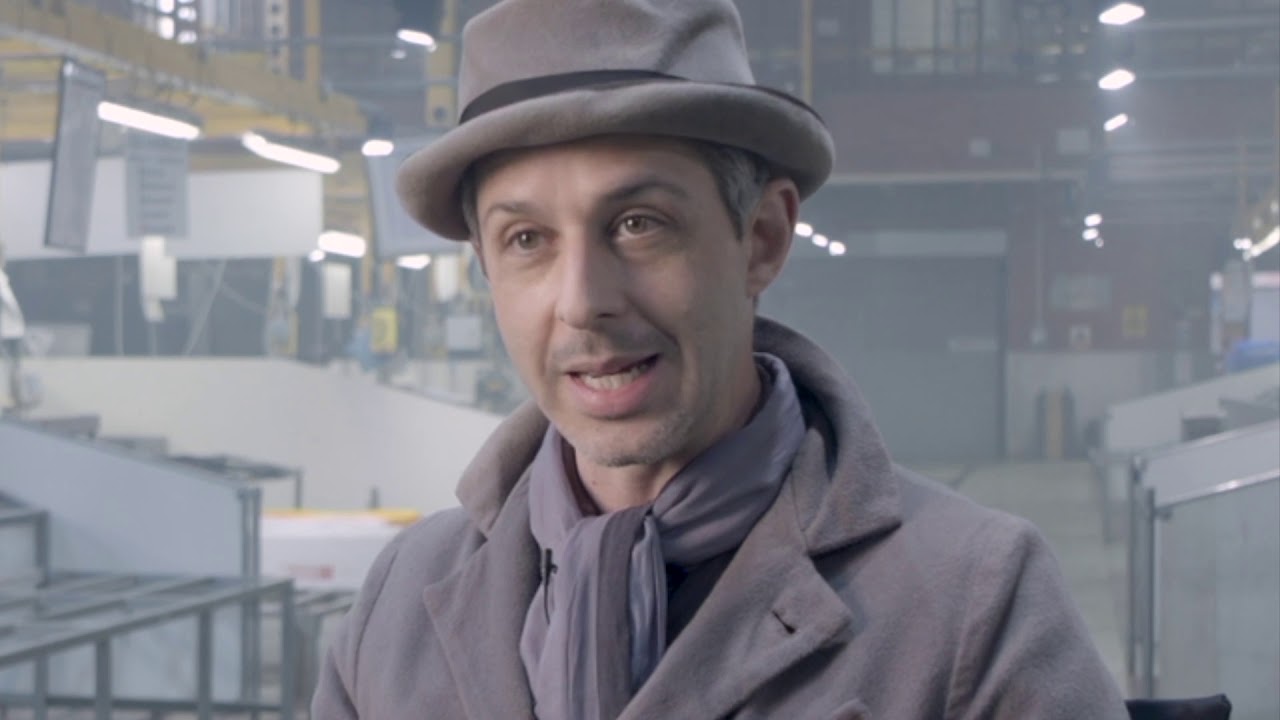 Jeremy Strong: THE GENTLEMEN - YouTube