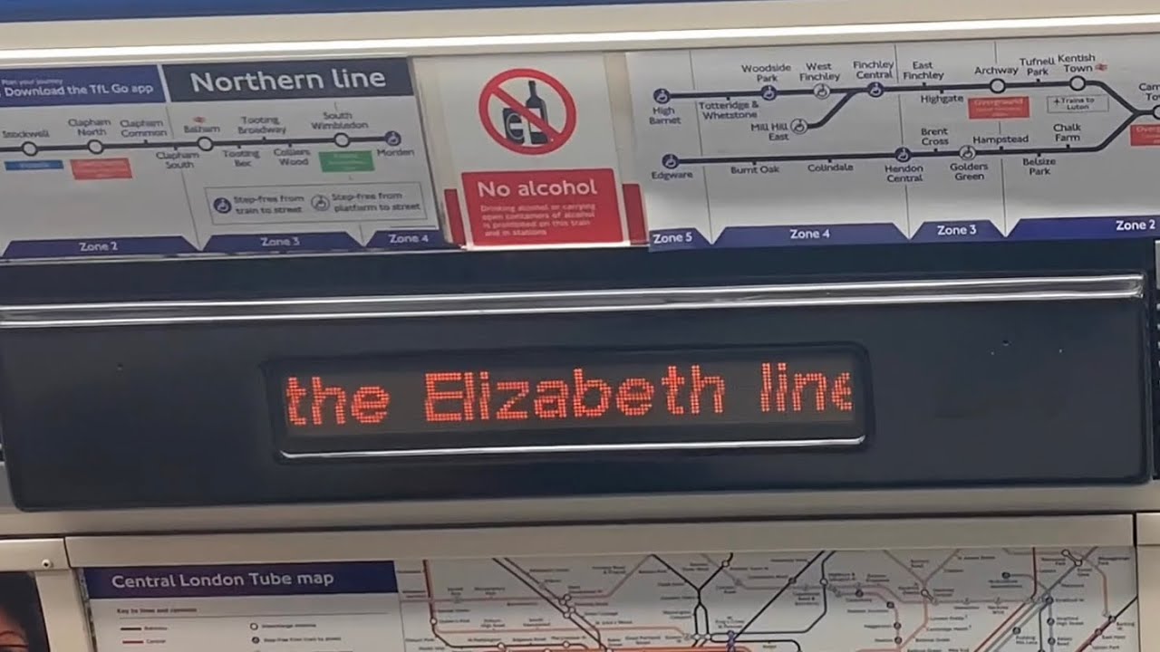 New Moorgate announcement on Northern line - YouTube