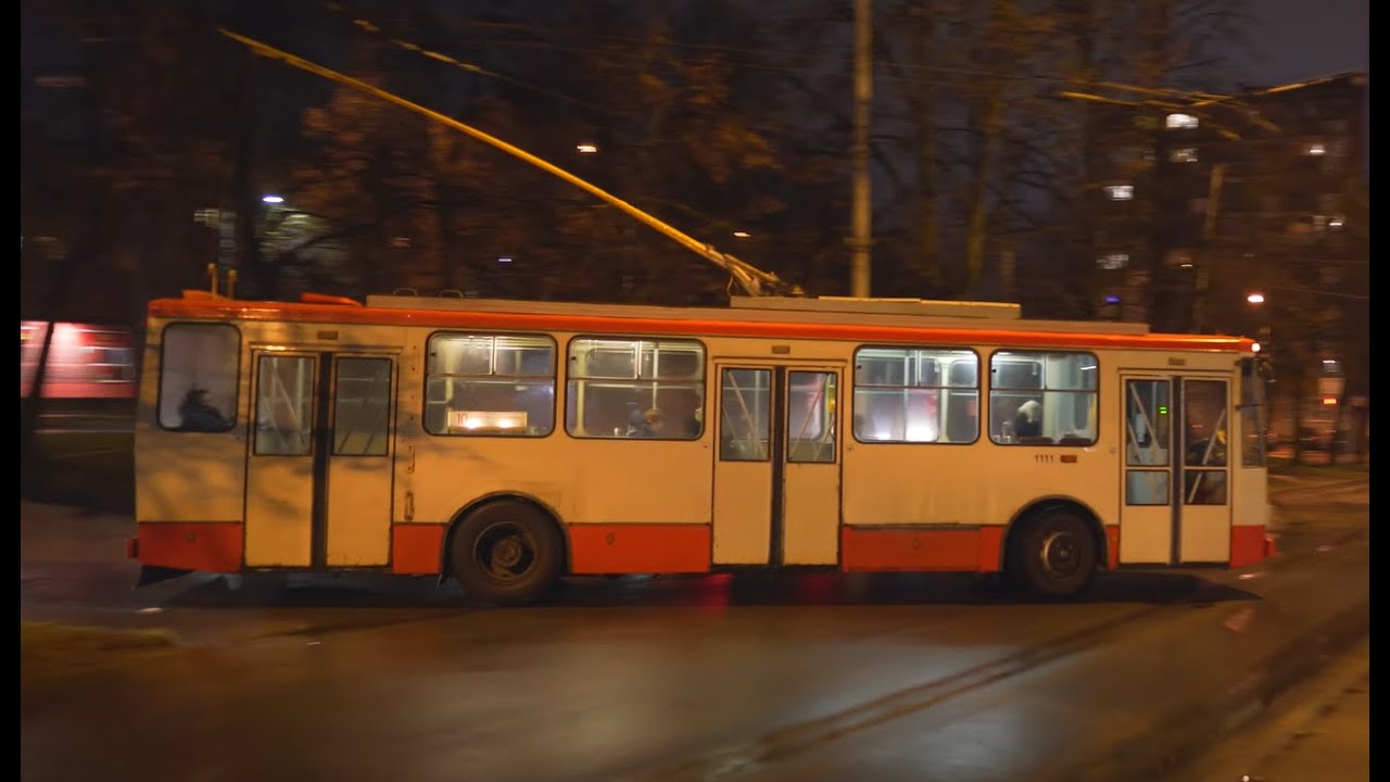 Lithuania, Vilnius, trolleybus 10 night ride from Naujininkai to Prūsų ...
