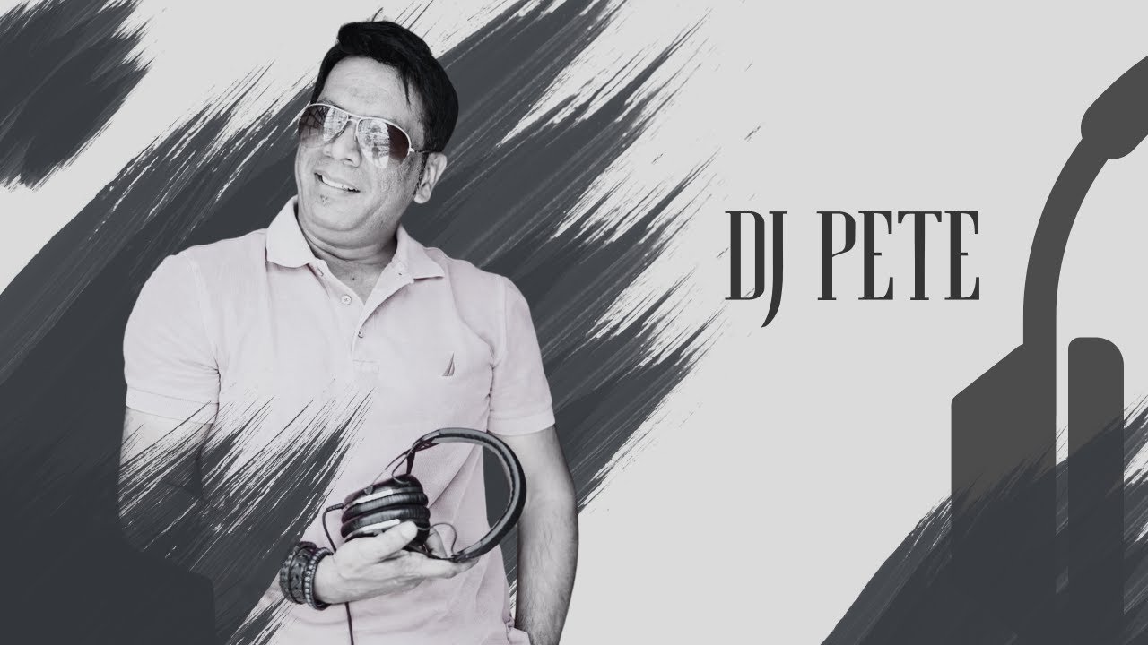 Peter Rebello - DJing at a well known Pub in Bangalore - YouTube