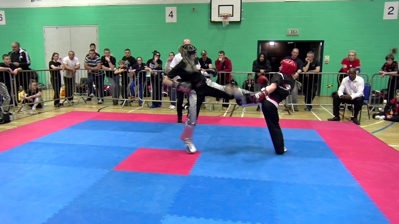 Tennessee Randall v Chloe Adcock The W O N 2018 - YouTube