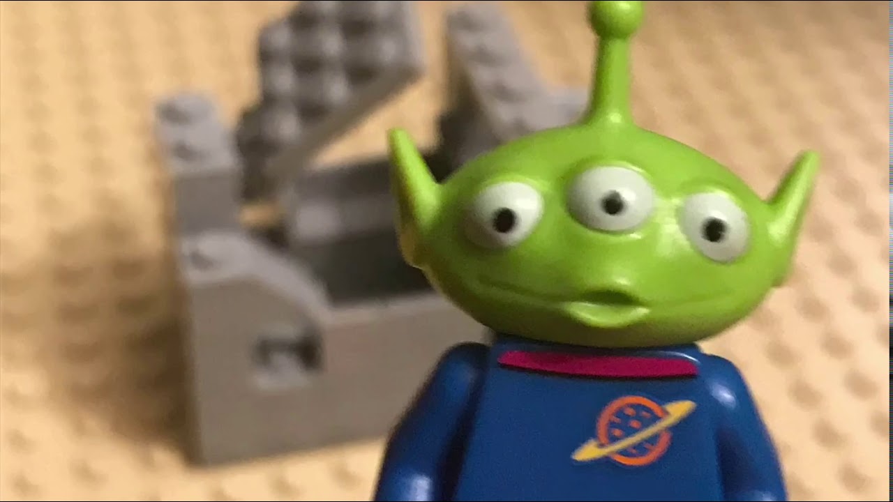 Lego Area 51 - YouTube