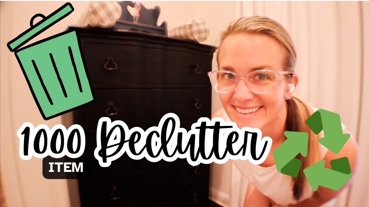 1000 Item Declutter - Day 3 - YouTube