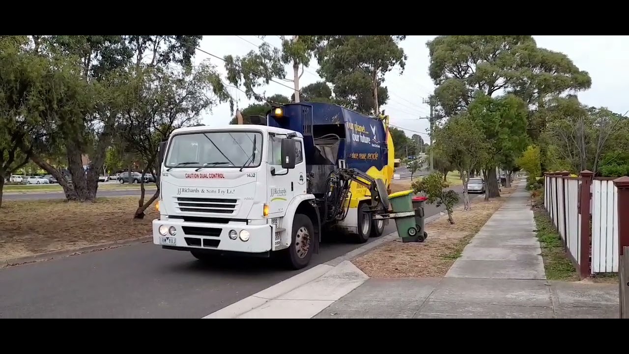 Knox Garbage And Green Waste #1432 #1434 - YouTube