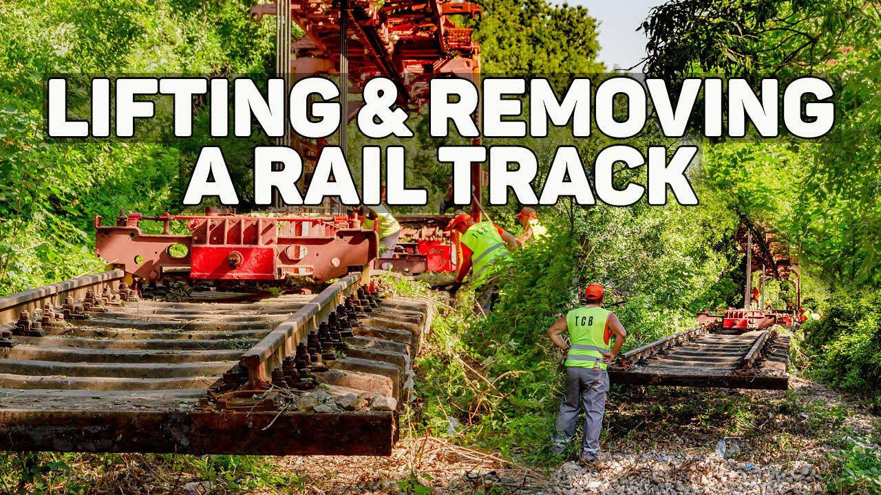 Краят на околовръстната жп линия на София | Lifting and Removing a Rail ...