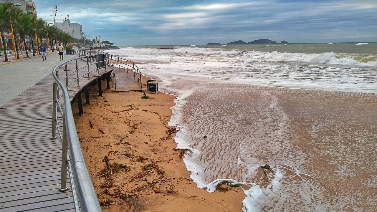 RESSACA EM MACAÉ - RJ! Praia Campista e Praia dos Cavaleiros - YouTube